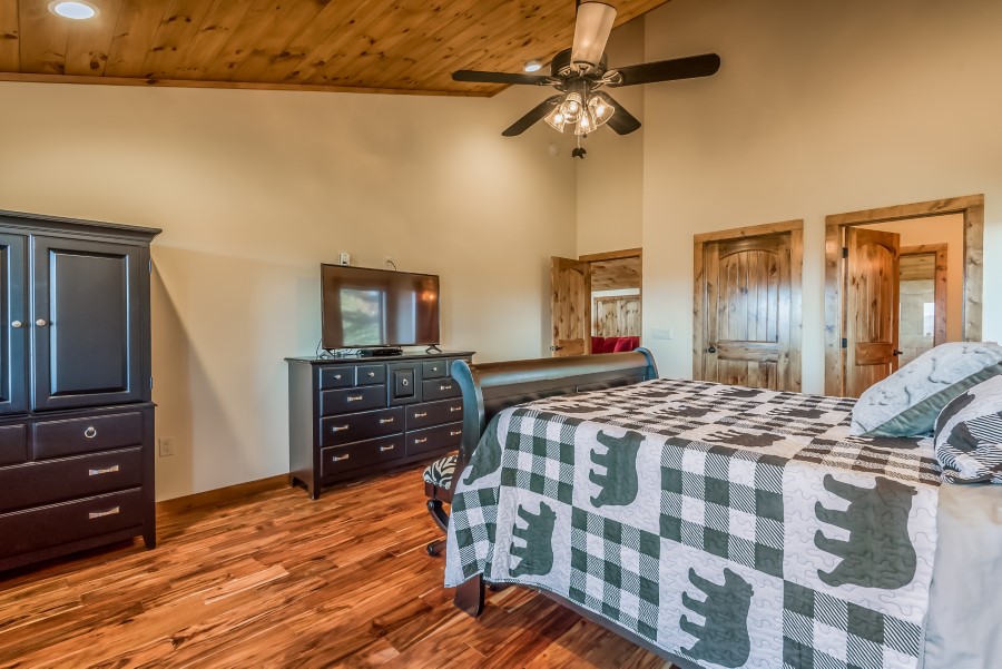 Rye Mountain Lodge Plan Details - Natural Element Homes