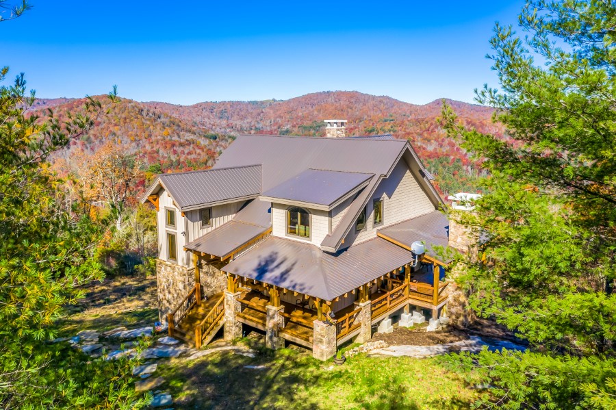 Rye Mountain Lodge Plan Details - Natural Element Homes